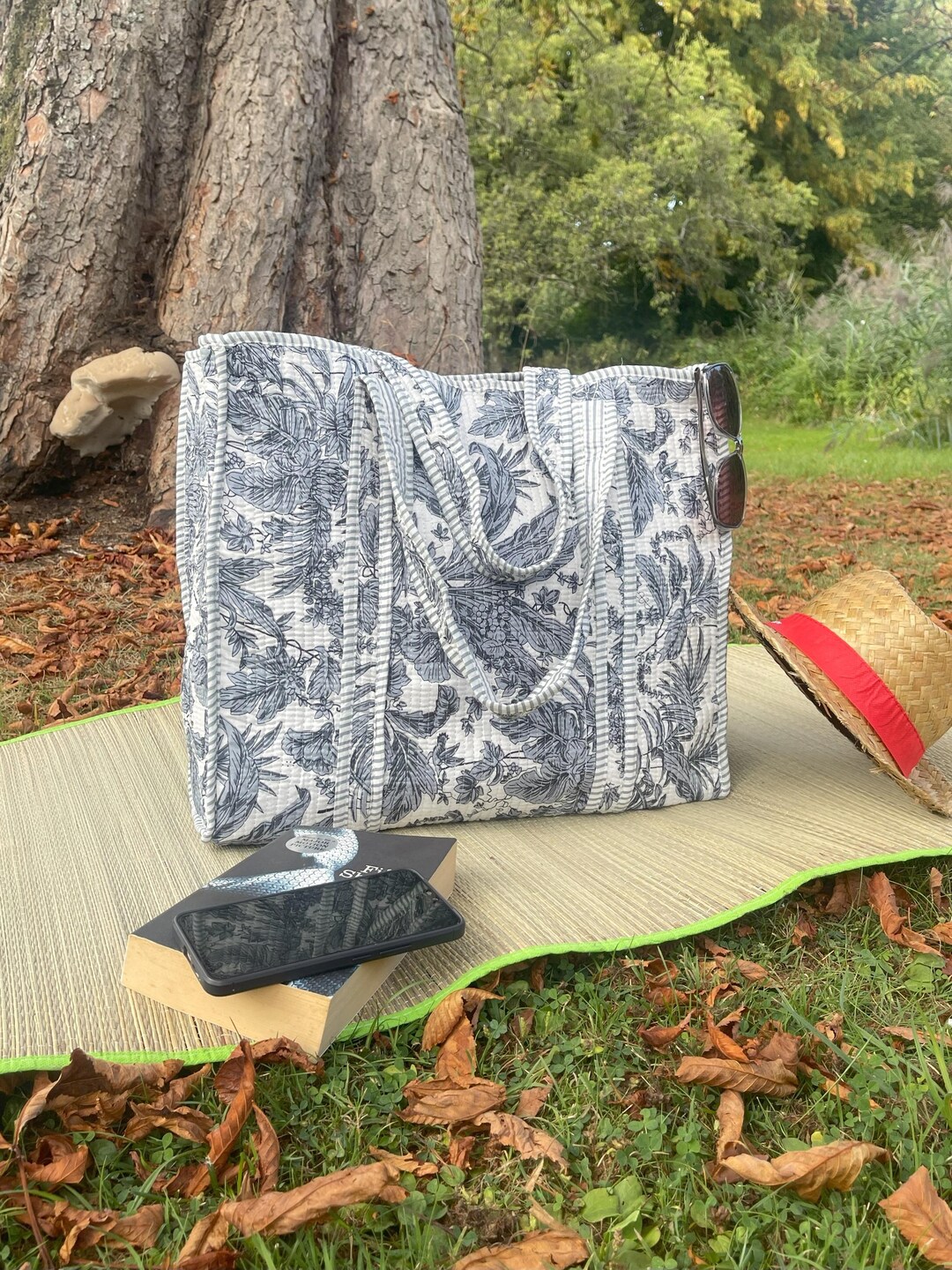 Handmade Quilted Cotton Tote Bag: Reversible Floral Print, Jaipur ...