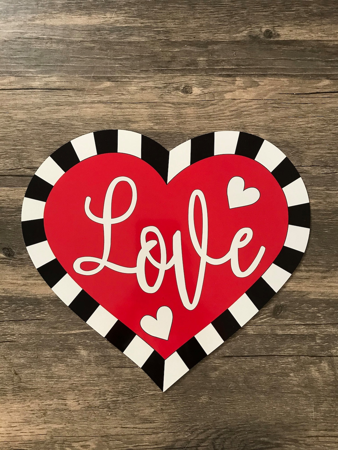 Valentines Love Heart Wreath Sign - #197 - Wreath Sign - Valentines ...