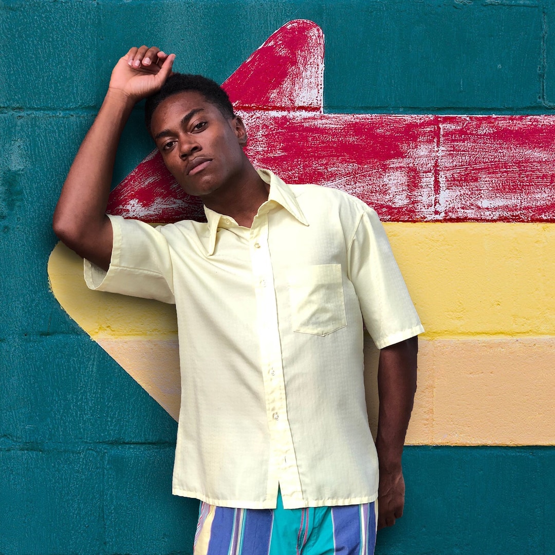 Vintage 1980's Pastel Yellow Button up Shirt With Subtle Geometric ...