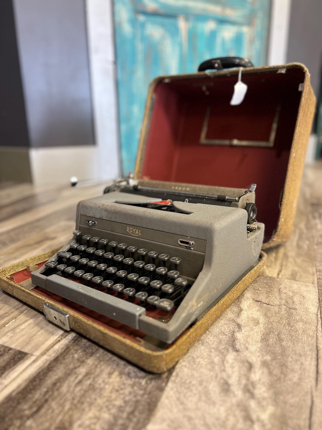 Vintage Royal Manual Typewriter - Etsy