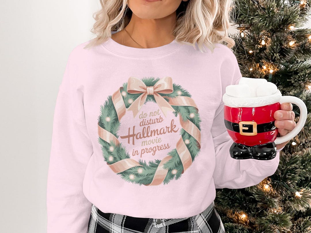 Hallmark Movie Wreath, Do Not Disturb, Holiday Decor, Shirt Decor ...