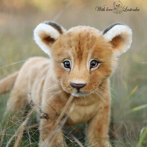 Big Realistic Lion and Lion Cub. - Etsy
