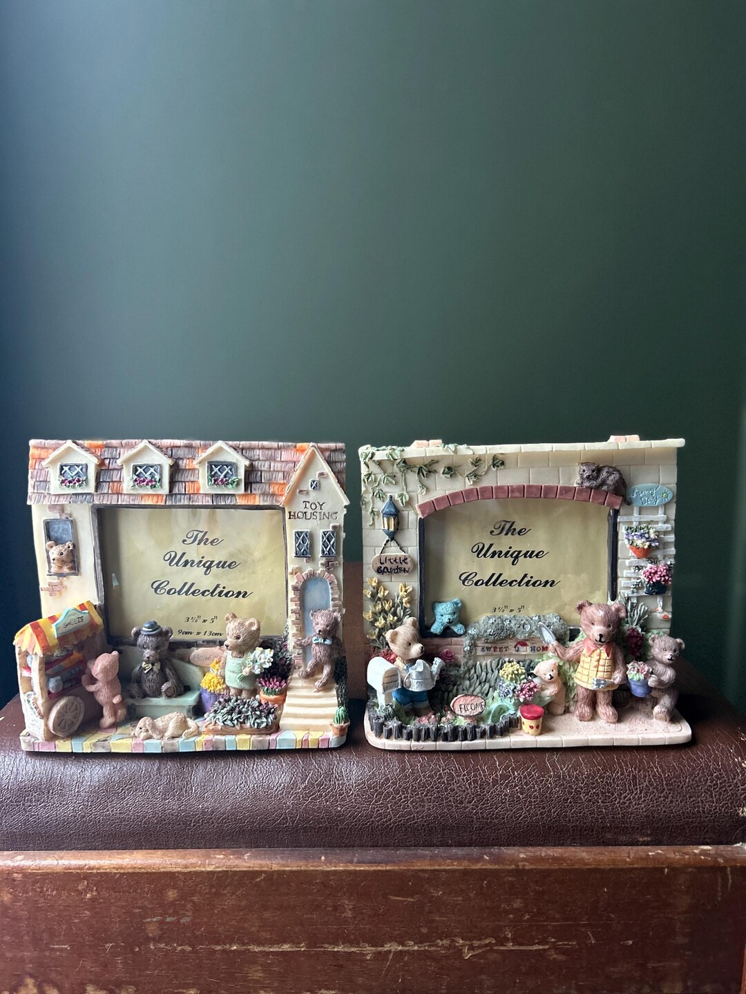 The Unique Collection Bear Photo Frames | Whimsical Cottage Scene Set ...