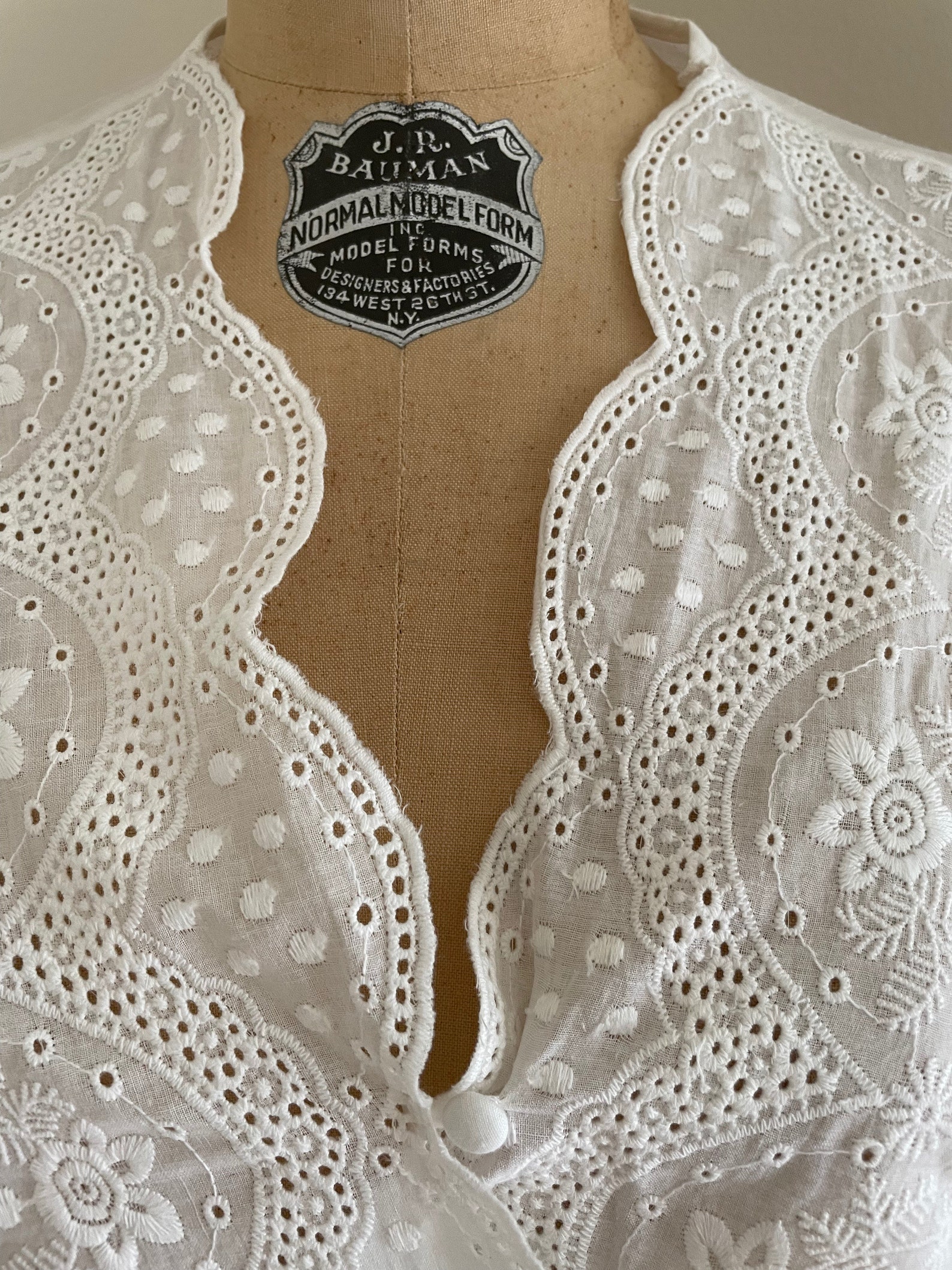 White Cotton Embroidered Blouse Boho Blouse Eyelet Blouse - Etsy