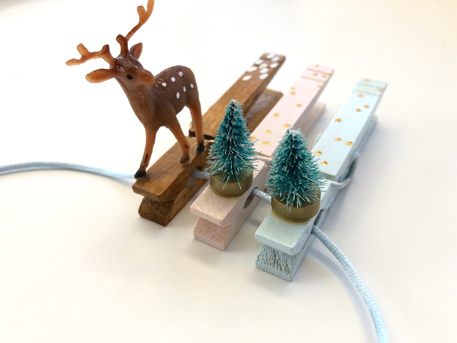 DEER CLOTHESPIN Tree Clothespin Gift Topper Christmas - Etsy