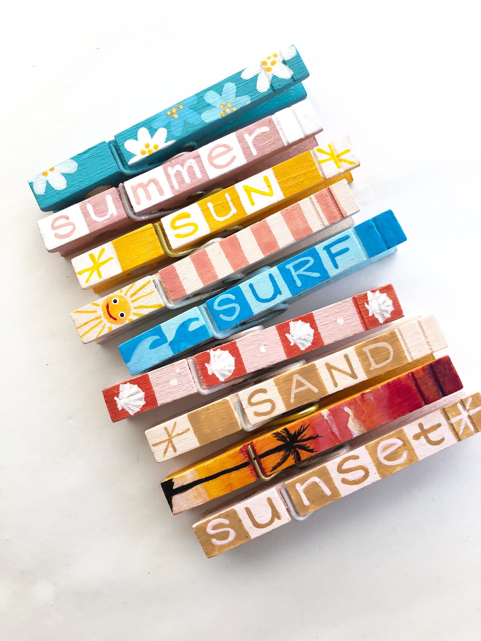 SUMMER CLOTHESPIN Magnet Hand Painted Clothespin Sun Sand Surf - Etsy