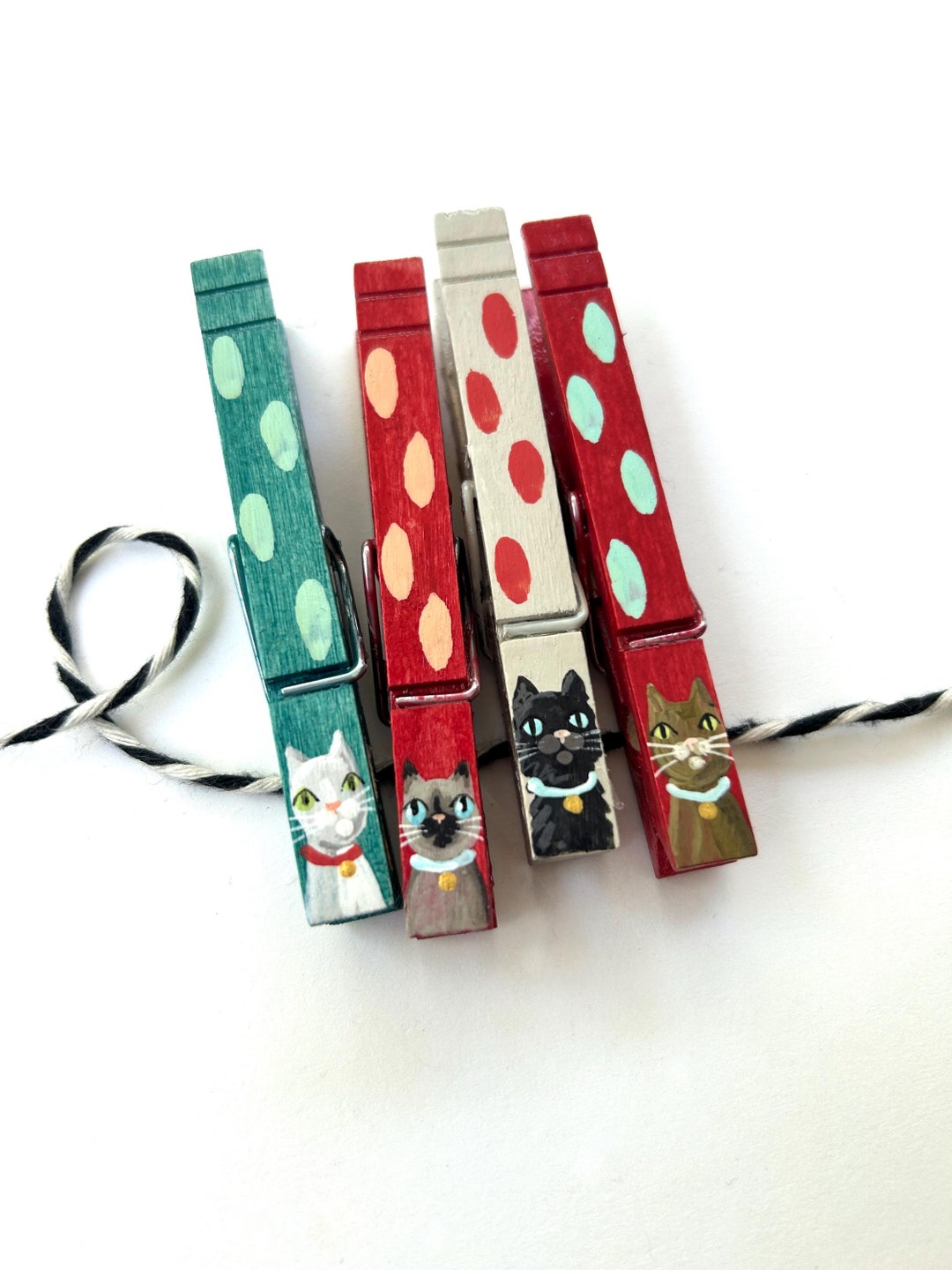 CAT CLOTHESPINS Hand Painted Clothespin Magnet Cat Chip Clip White Cat ...