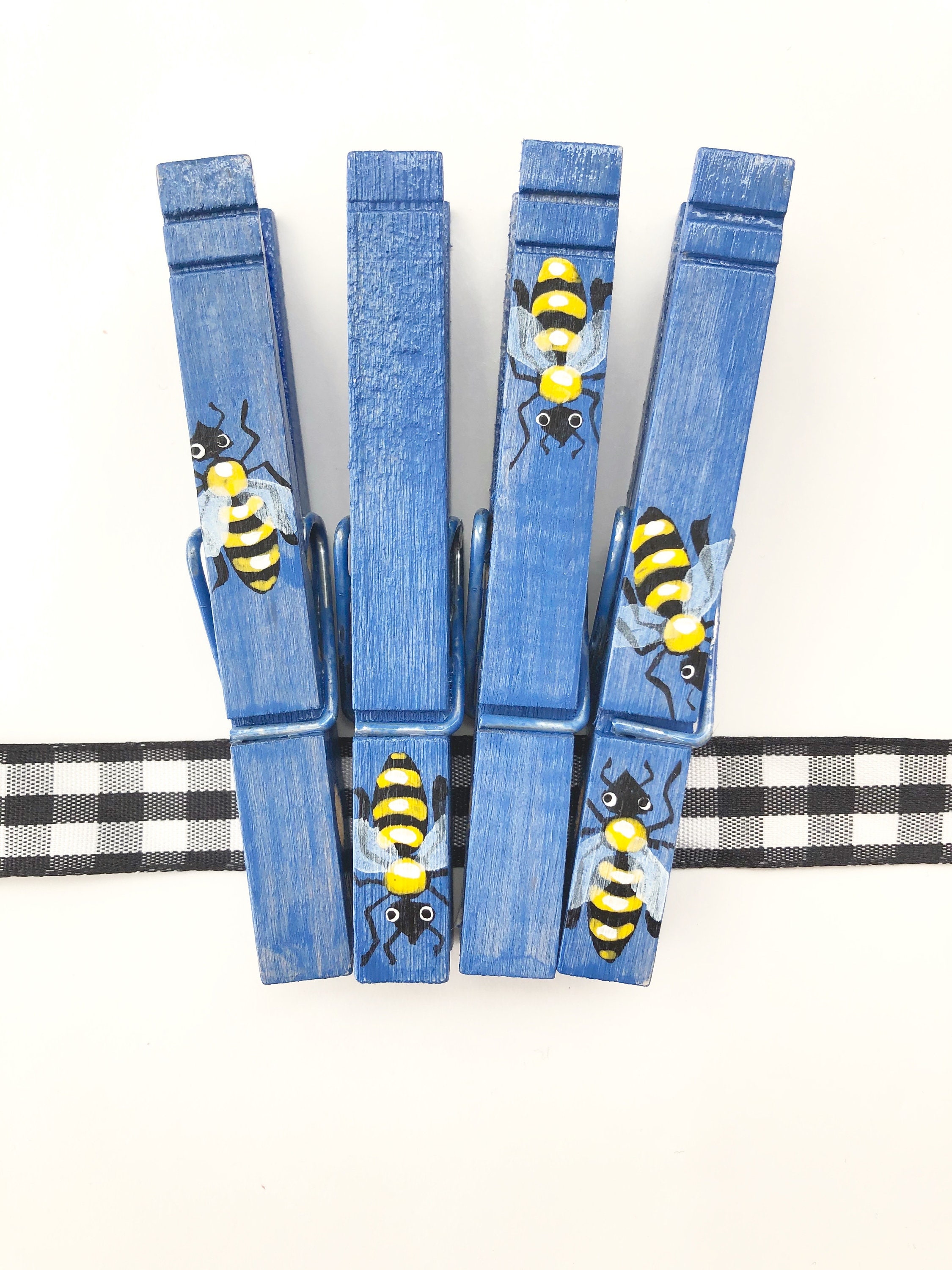 HONEY BEE CLOTHESPINS hand painted magnetic clothespins bees | Etsy