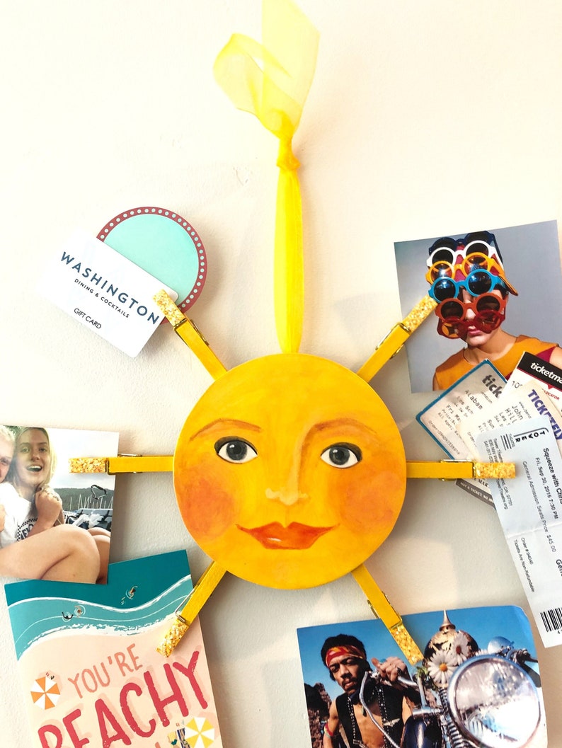 SUN WALL HANGING Photo Holder Sun Face Clothespin Sun Glitter - Etsy