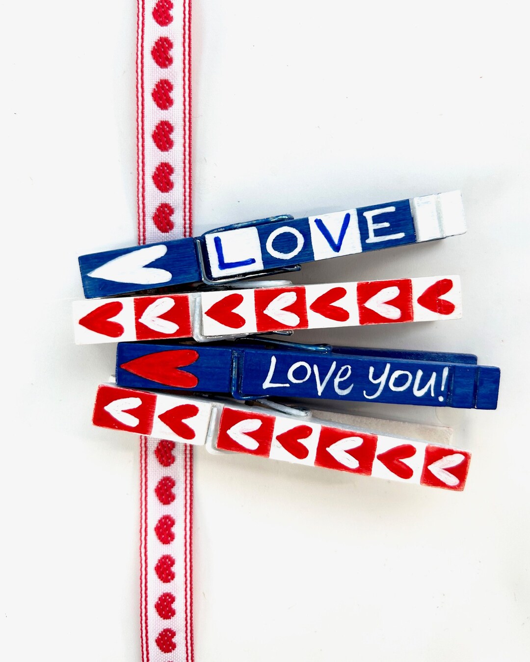 HEART Clothespins Hand Painted Magnetic Valentine Clothespin Love Treat ...