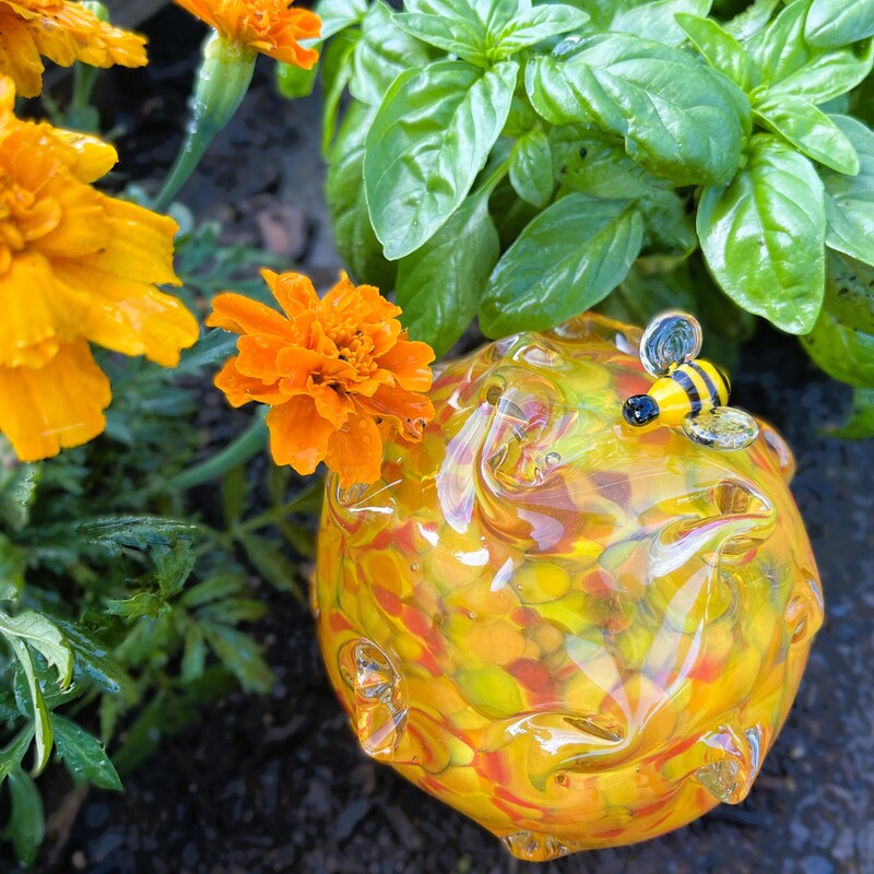 Bee Art - Etsy