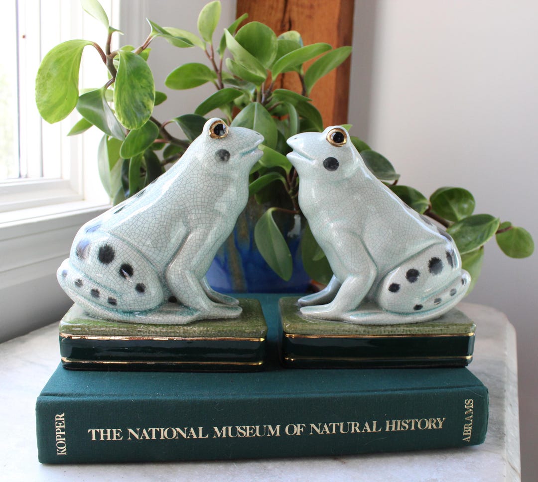 Pair of Vintage Takahashi Frog Bookends - Cottage Décor - Vintage Shelf ...