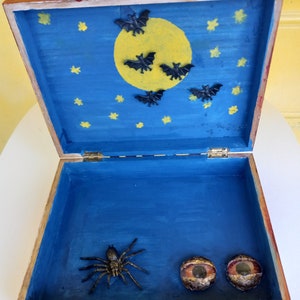 Hocus Pocus Keepsake Box With Antique Eye .hocus Pocus Inspired Storage ...