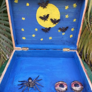 Hocus Pocus Keepsake Box With Antique Eye .hocus Pocus Inspired Storage ...