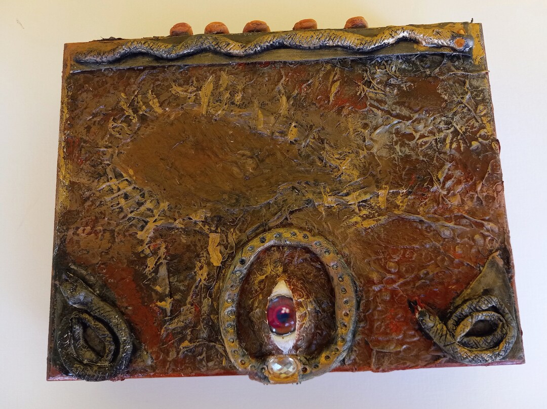Hocus Pocus Keepsake Box With Antique Eye .hocus Pocus Inspired Storage ...