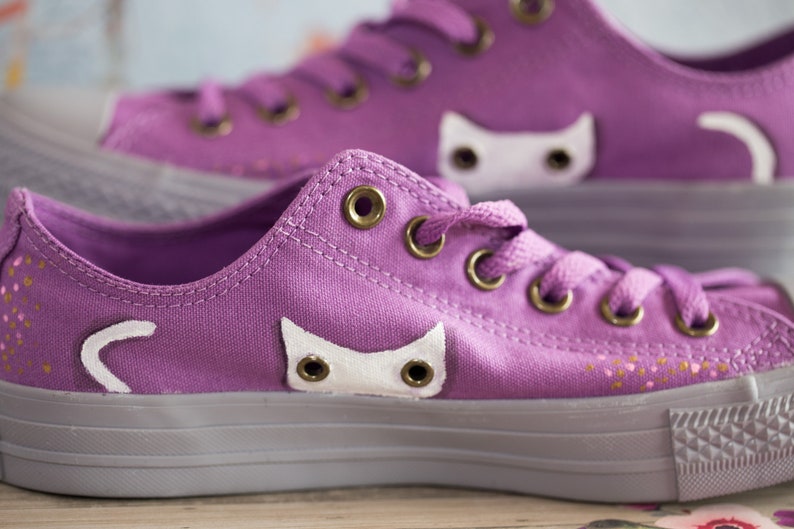 Hand-painted Cute Cats Converse Chucks Size 8W/6M | Etsy