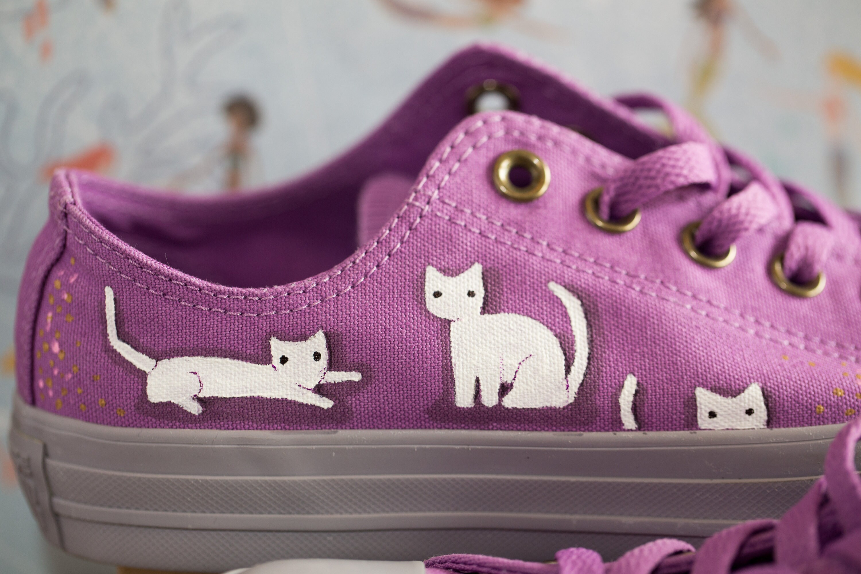 Hand-painted Cute Cats Converse Chucks Size 8W/6M - Etsy