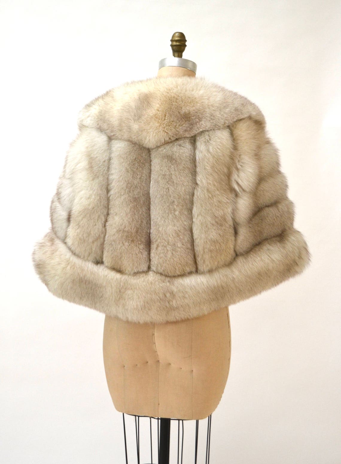 Vintage Cream Fur Cape// Vintage Fur Stole Fox Fur// Vintage - Etsy