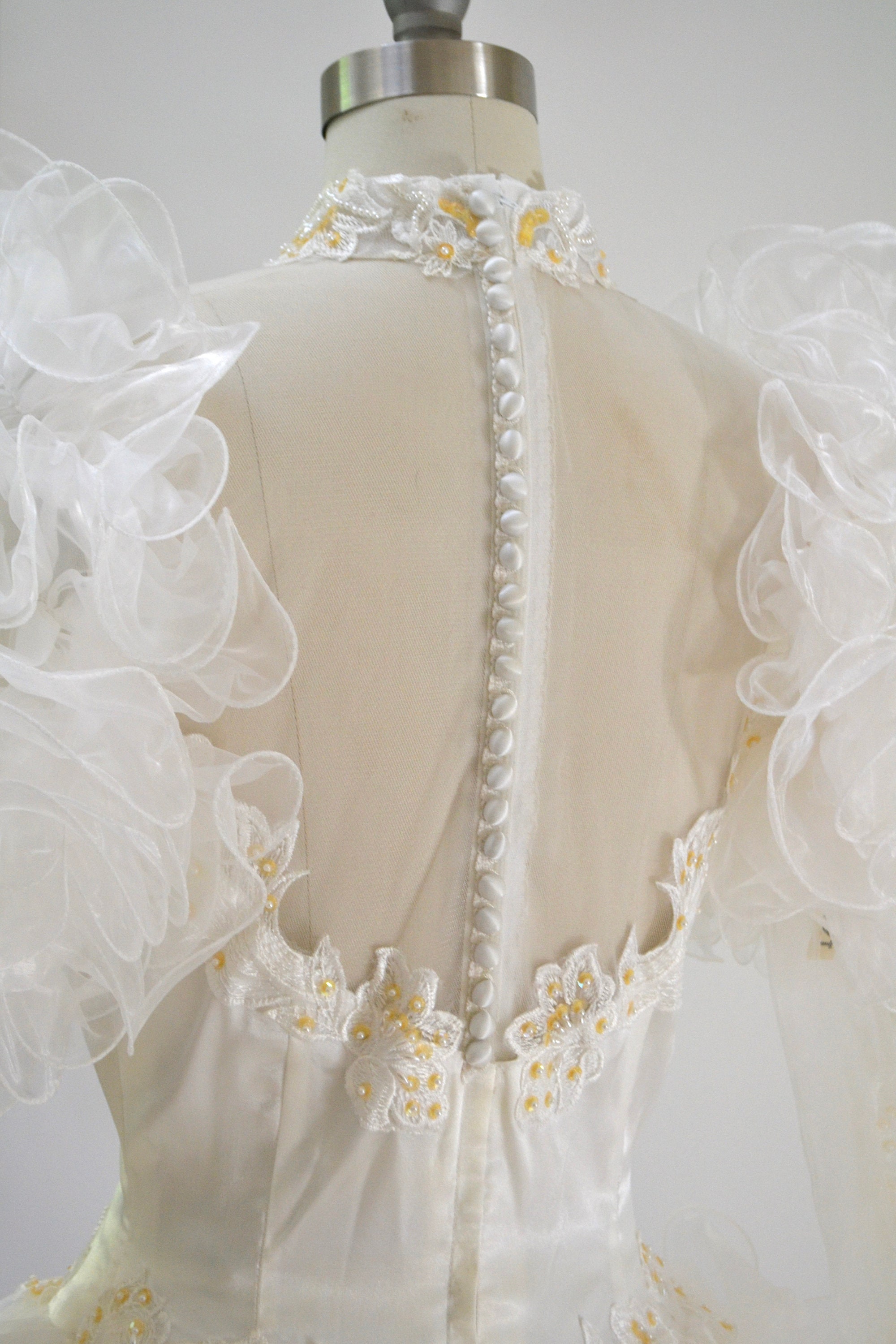 Vintage 80s 90s Wedding Dress GOWN White Sequin Ruffle 80s 90s | Etsy