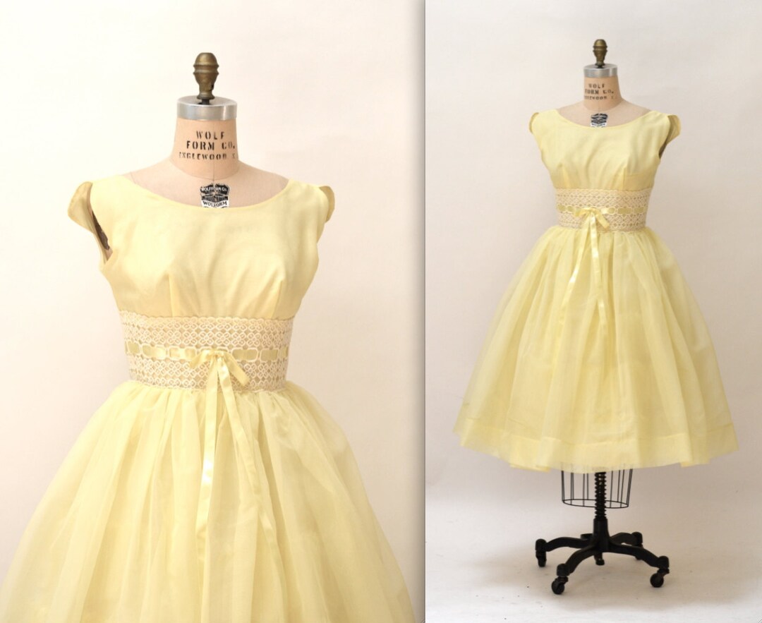1950s Vintage Prom Dress// Crinoline 50s Party Dress in Yellow, Size ...