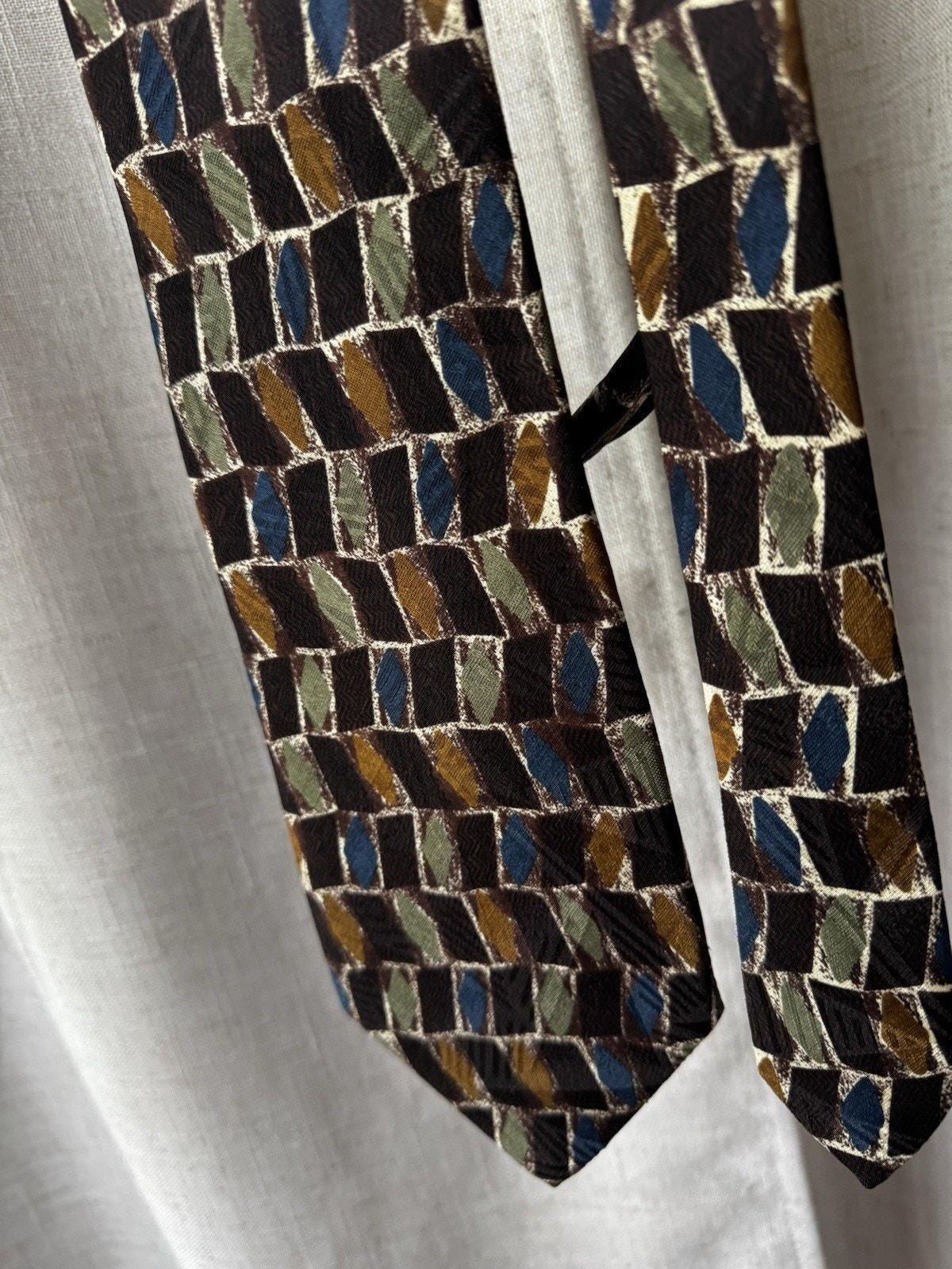 Vintage Britches of Georgetowne Silk Tie – Geometric Mid-century ...