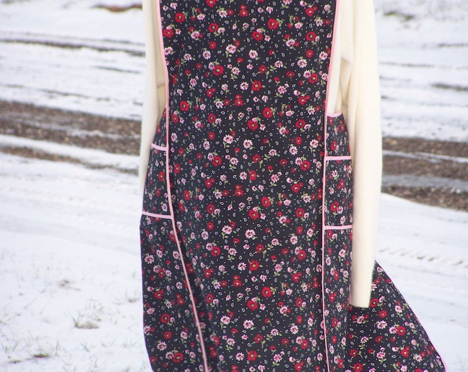 Edith Bunker Black and Pink Apron - Etsy