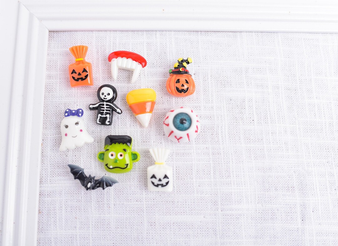 Halloween Push Pins OR Magnets, Fun Assorted Resin Fall Holiday Thumb ...