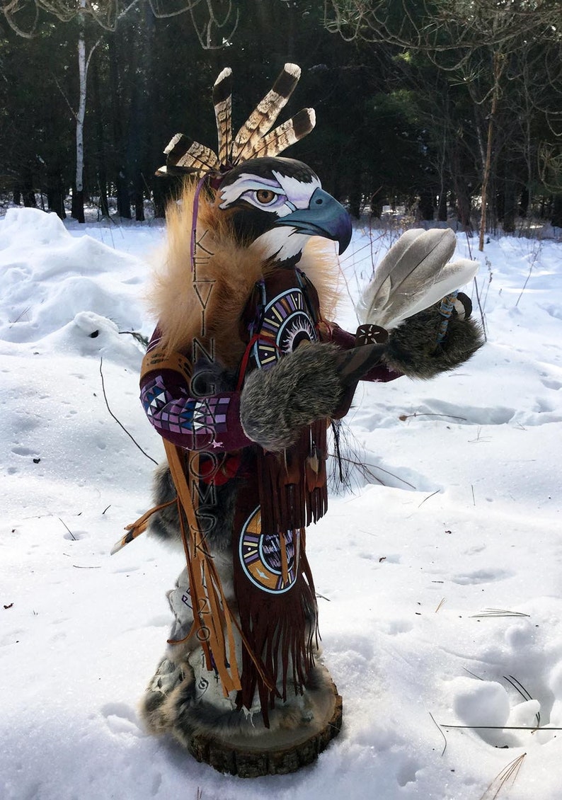 Red Tail Hawk Manitou spirit or Totem - Etsy
