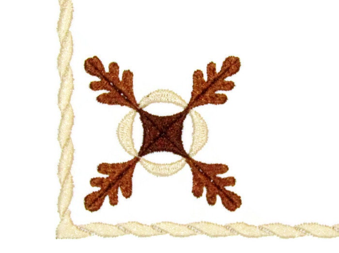 Oak Leaf Motif Embroidered Quilt Label to Customize With Your | Etsy