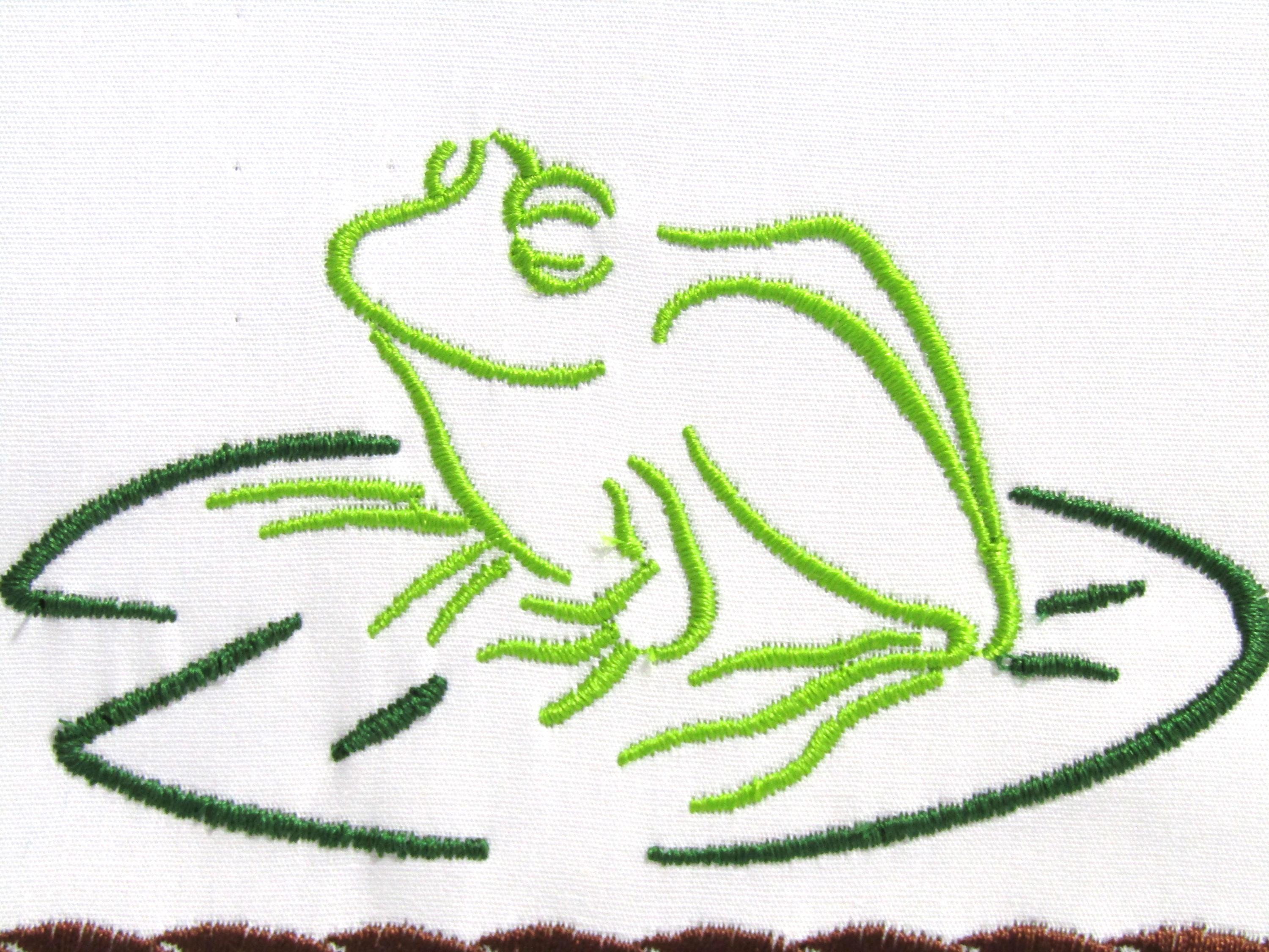 Frog on Lily Pad Embroidered Quilt Label to Customize With Your ...