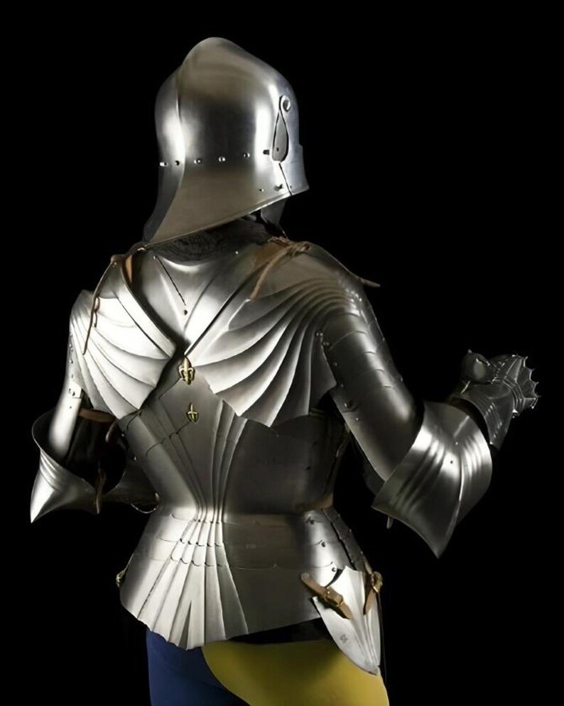 German Gothic Armor Suit, Medieval Full Body Knight Armor Set | 18 ...