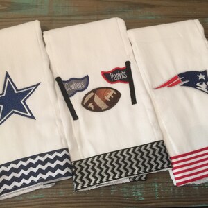 Personalized Burp Cloths, House Divided, NFL, NBA, Hockey, MLB - Etsy