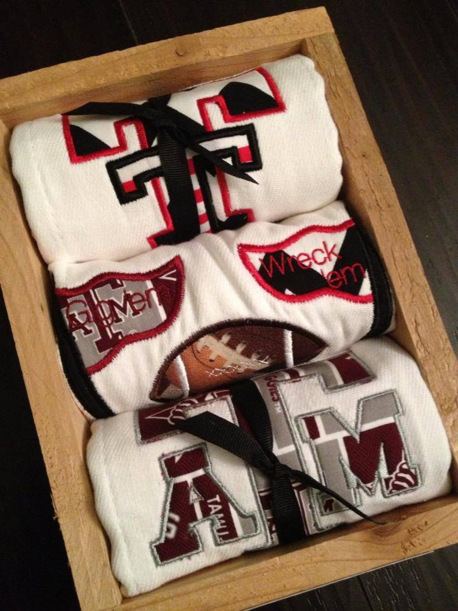 House Divided Set of 3 Personalized Burp Cloths - Etsy