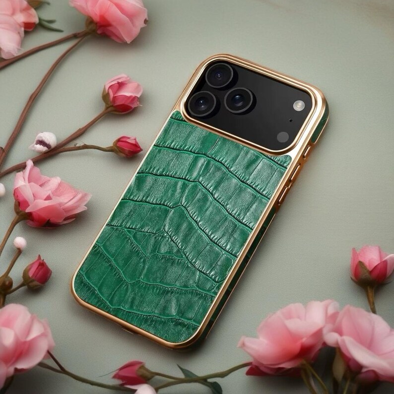 Alligator Texture Magsafe iPhone 17 16 Case Elegant, Magnetic & Built ...