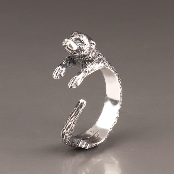 Otter Ring - Etsy