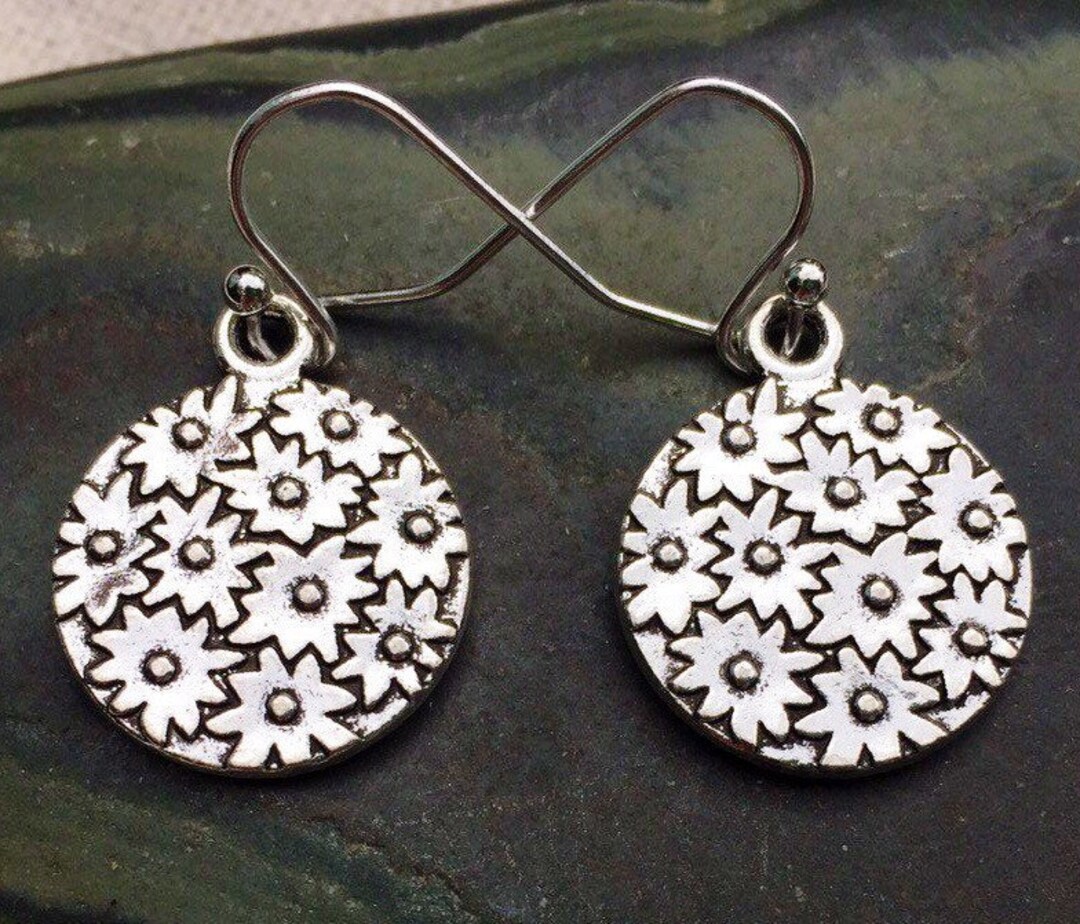 SALE Floral Disc Earrings Round Flower Earrings Flower Power Jewelry ...
