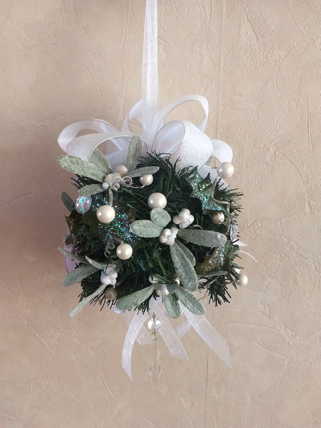 Mistletoe Kissing Ball With Crystal Prism- Christmas Decoration ...