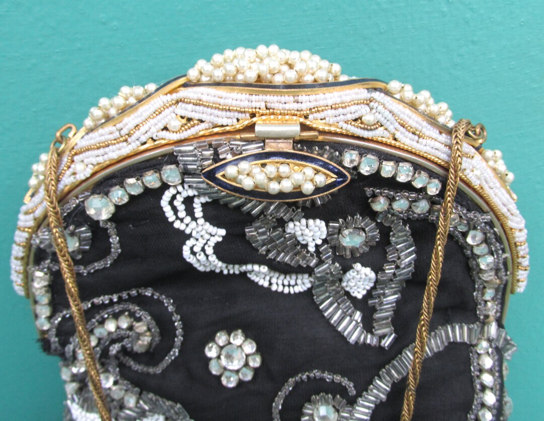 Antique Victorian Purse Frame Redone in 1920's Beaded Textile VINTAGE ...