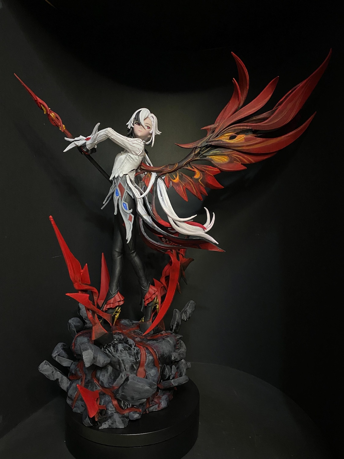 Arlecchino (the Knave) Genshin Impact 3D Printed & Hand-painted Statue ...