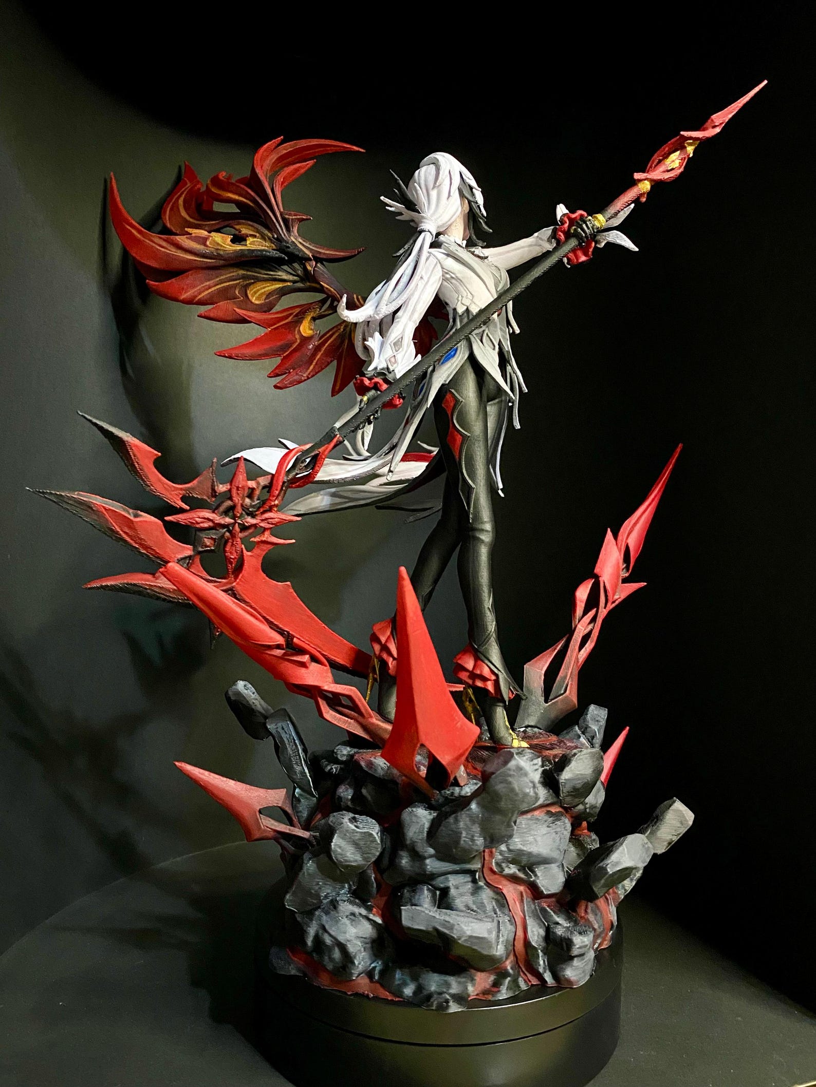Arlecchino (the Knave) Genshin Impact 3D Printed & Hand-painted Statue ...