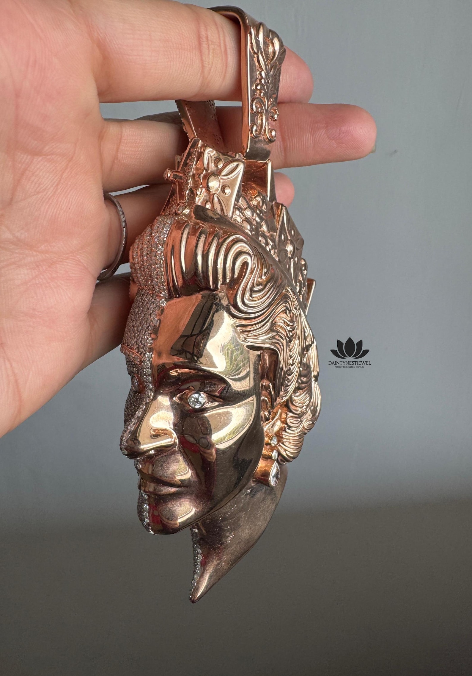 Queen Elizabeth Profile Pendant – 3D Iced Out Moissanite Hip Hop ...