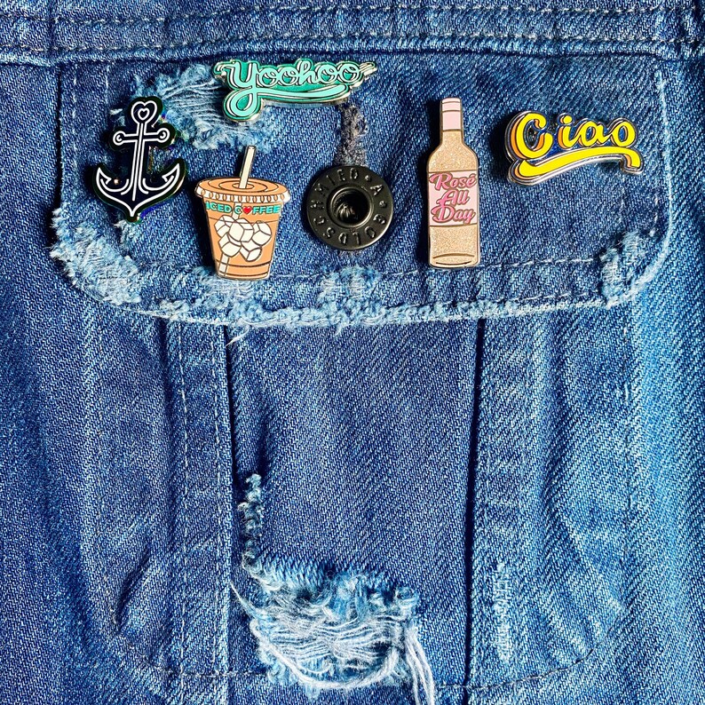 Pin Hello Ciao Ciao Pin Hi Goodbye Enamel Pin Birthday - Etsy