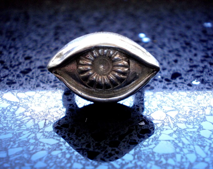 Voodoo Metal Eyeball Ring - Etsy