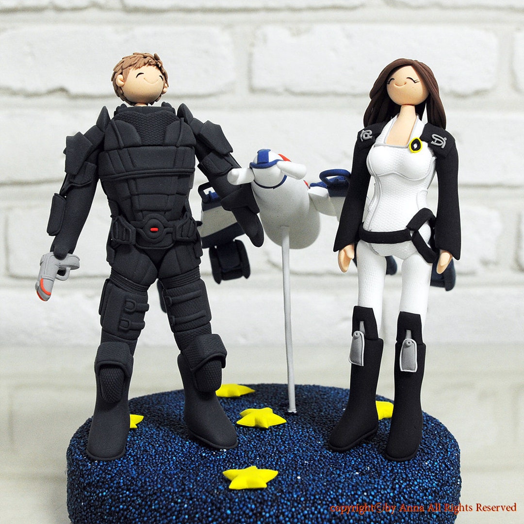 Custom Cake Topper -gears and Spaceship From Mass Effect- - Etsy