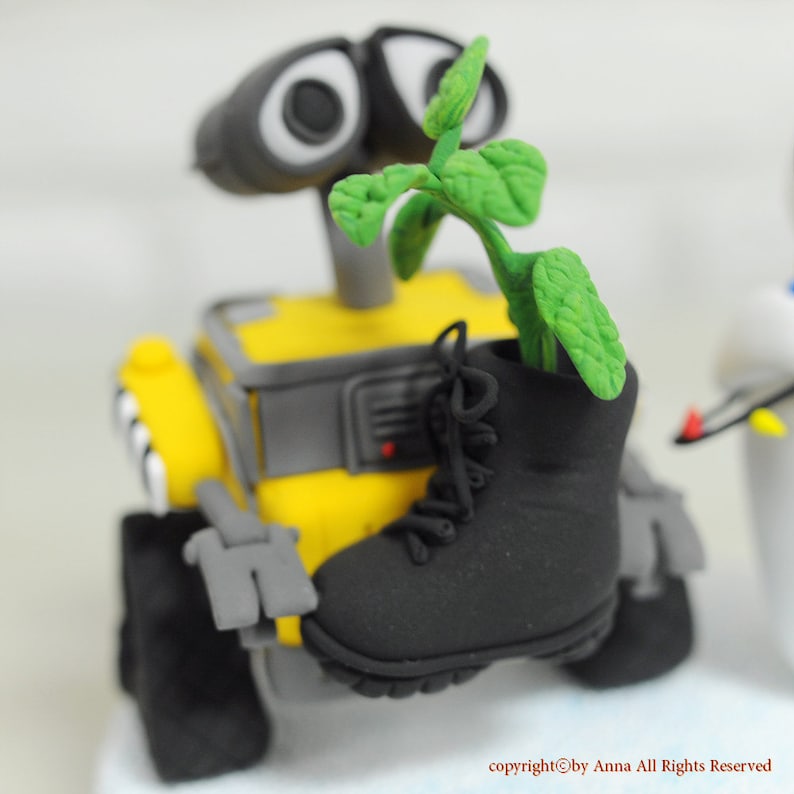 Wall E and EVA With Planter Custom Wedding Cake Topper Gift - Etsy
