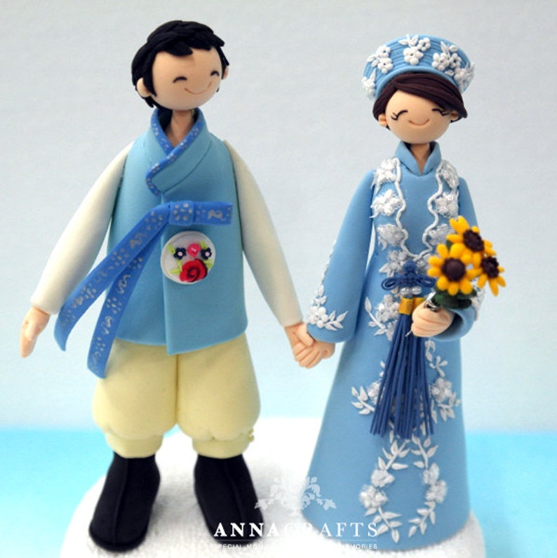 Custom Cake Topper wearing Traditional Outfit - Etsy