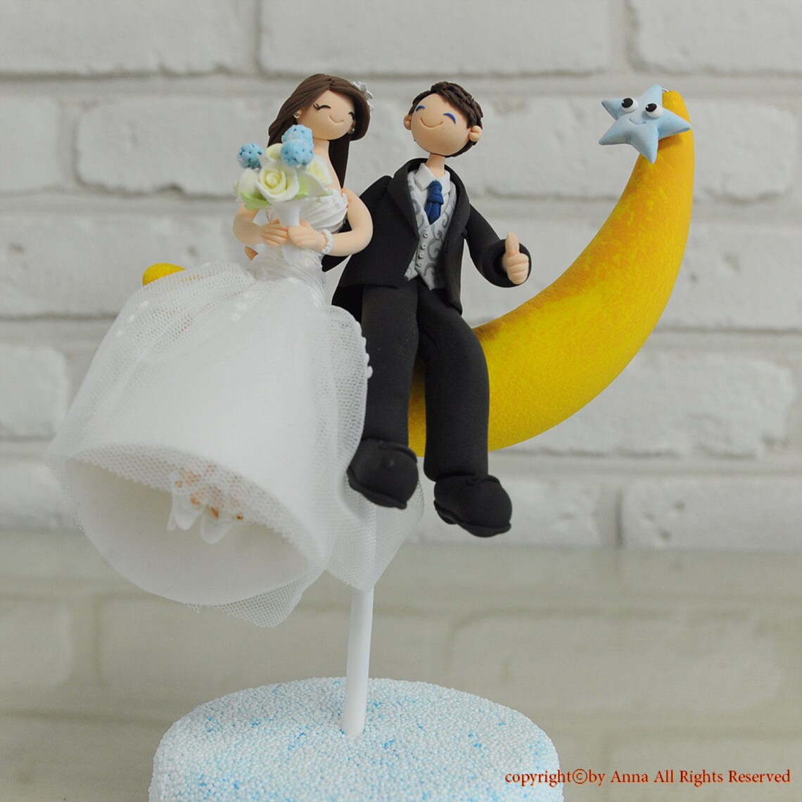 Romantic Couple on the Moon Custom Wedding Cake Topper - Etsy