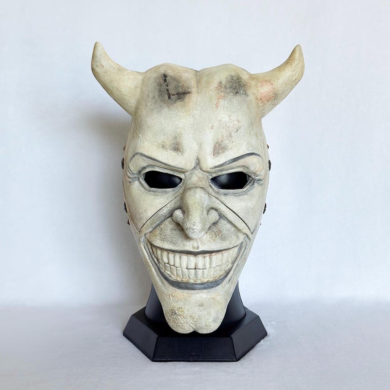 Grabber 2 Mask - Etsy