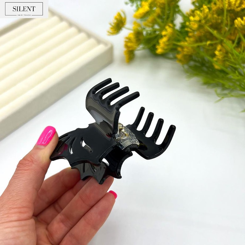 Bat Hair Clip, Black Spooky Hair Claw, Halloween Horror Hair ...