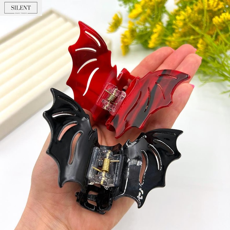 Bat Hair Clip, Black Spooky Hair Claw, Halloween Horror Hair ...